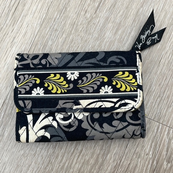 Vera Bradley | Bags | Vera Bradley Baroque Wallet | Poshmark